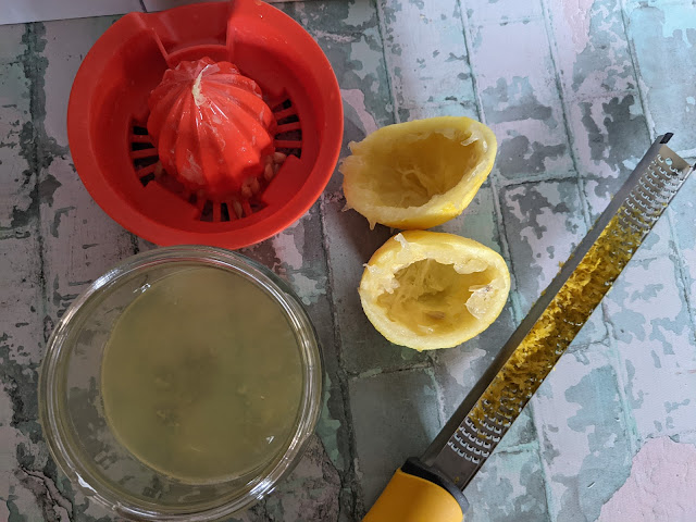 Baked Lemon Garlic Salmon #LemonWeek