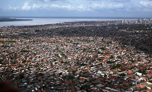 Blog do Zezinho 70: Doze das favelas mais populosas estão no Pará