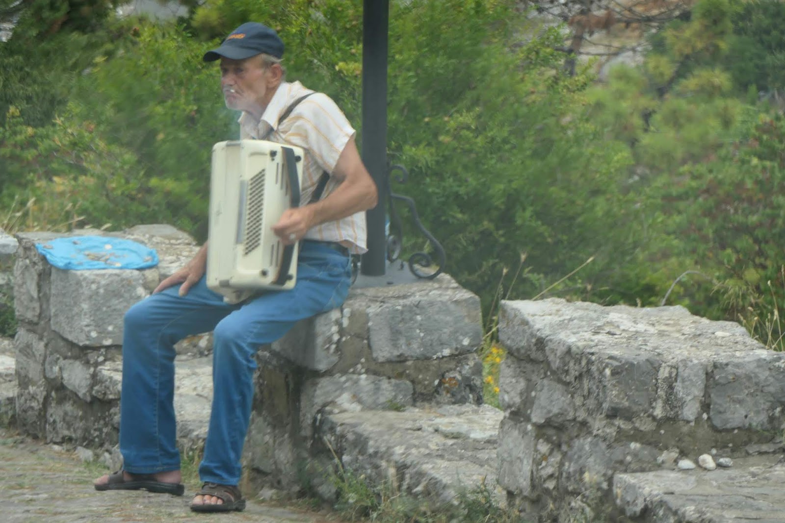 RoadTrip from Austria to Iran 2019: 1400 km: Albania, Sari Saltik