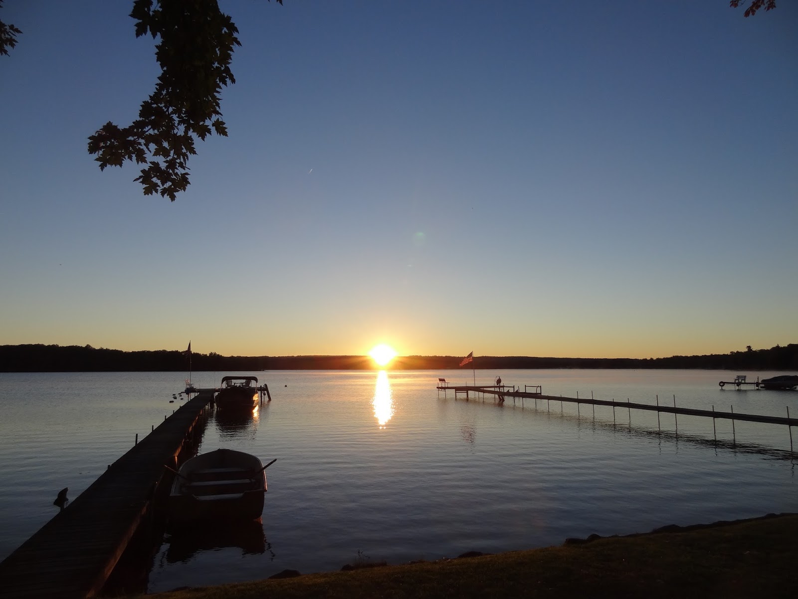 EARLY RISING ON CHAUTAUQUA LAKE: A Stroll Around Findley Lake