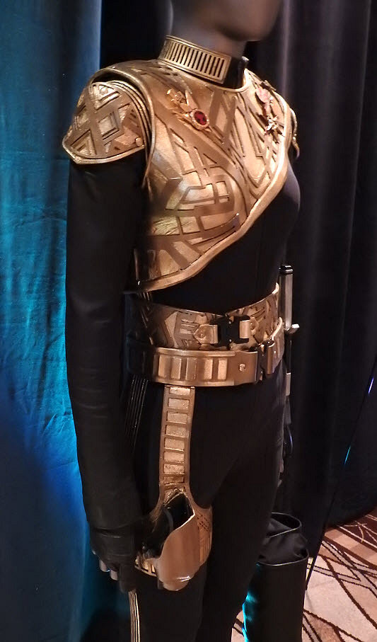 Star Trek Prop, Costume & Auction Authority: Star Trek: Discovery ...