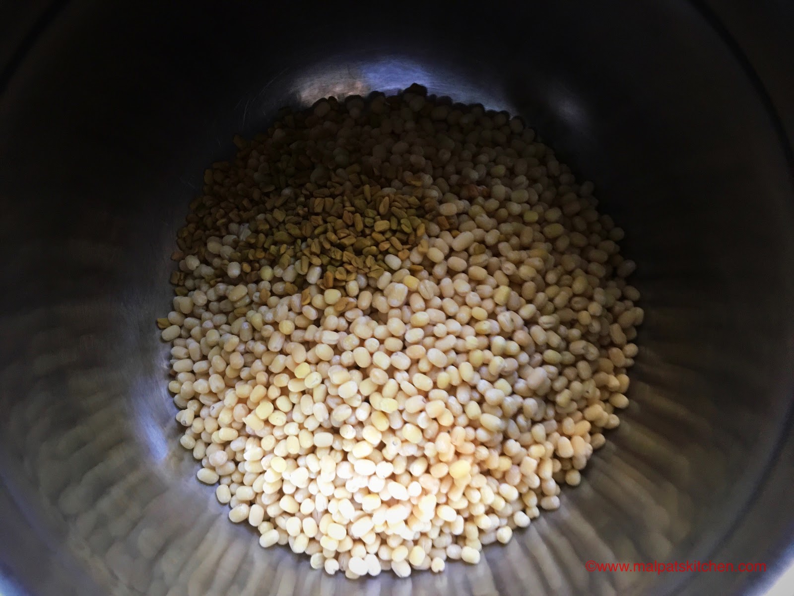 RAGI-RED RICE DOSAS, IDLIS How to make dosas and idlis out of Finger ...