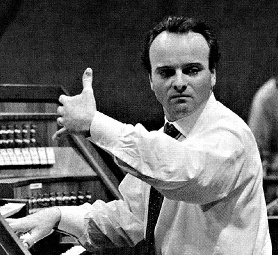 Una Pizca De Cine Música Historia Y Arte Karl Richter Y La Tocata Y Fuga En Re Menor De J