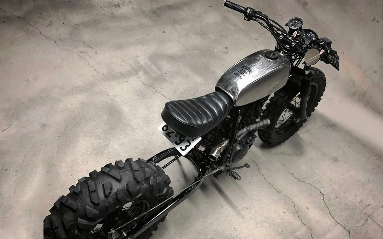 TW - Inazuma café racer