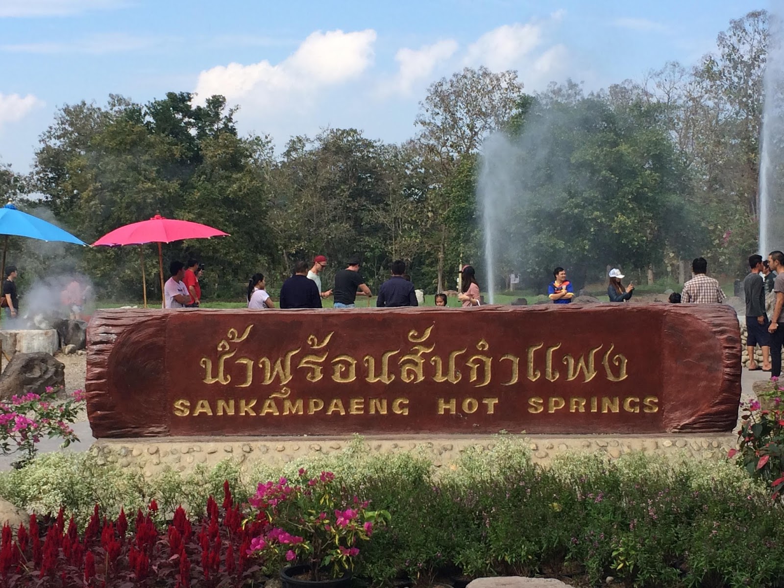 Going Places- Thailand: Sankampaeng Hot Springs