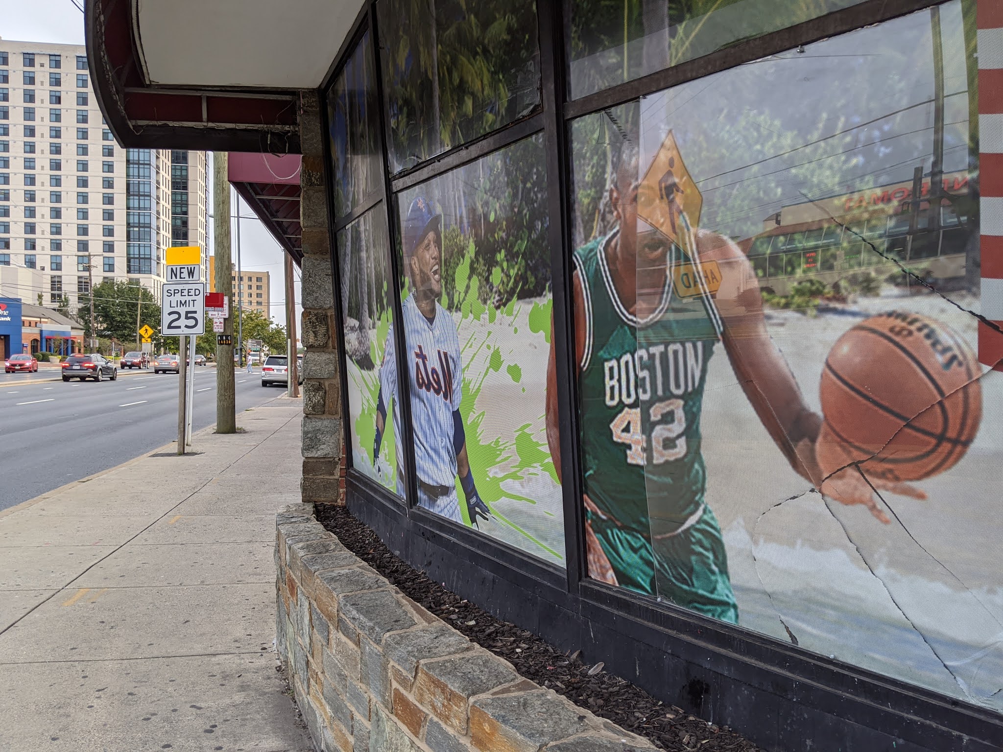 East MoCo: Wheaton Sport Bar space available for lease