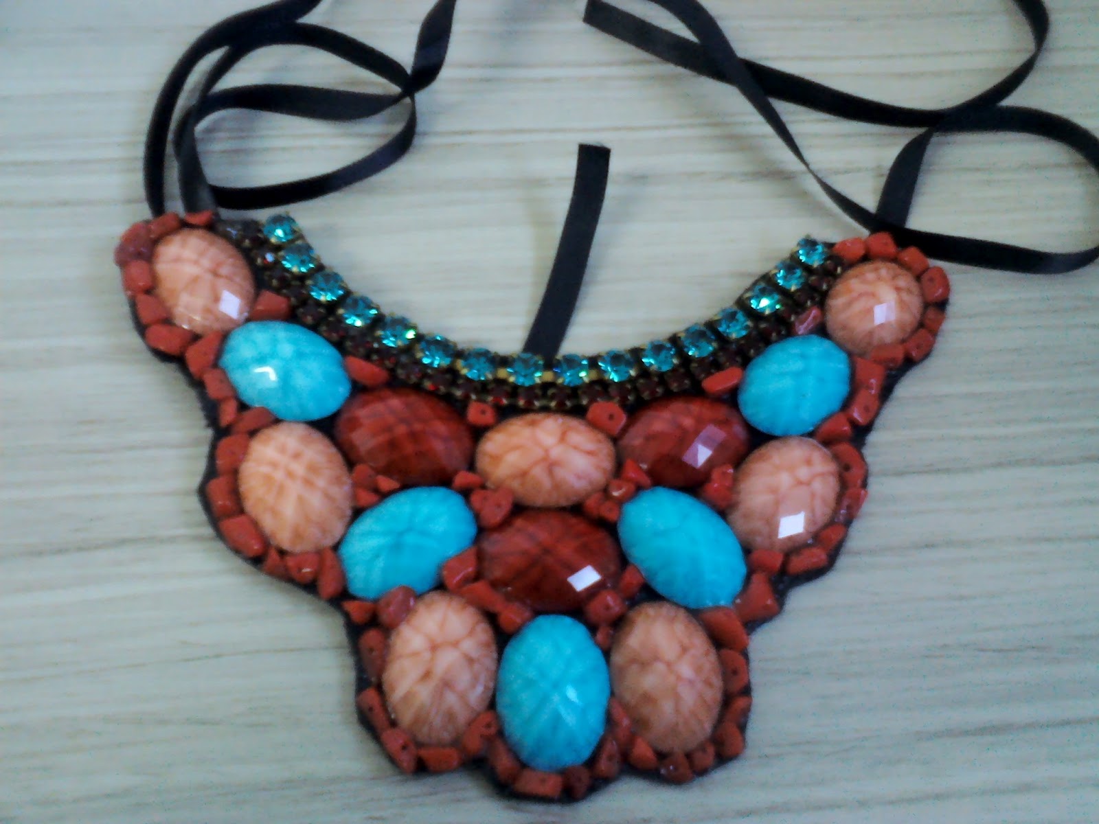 Flor Morena: Maxi Colares!