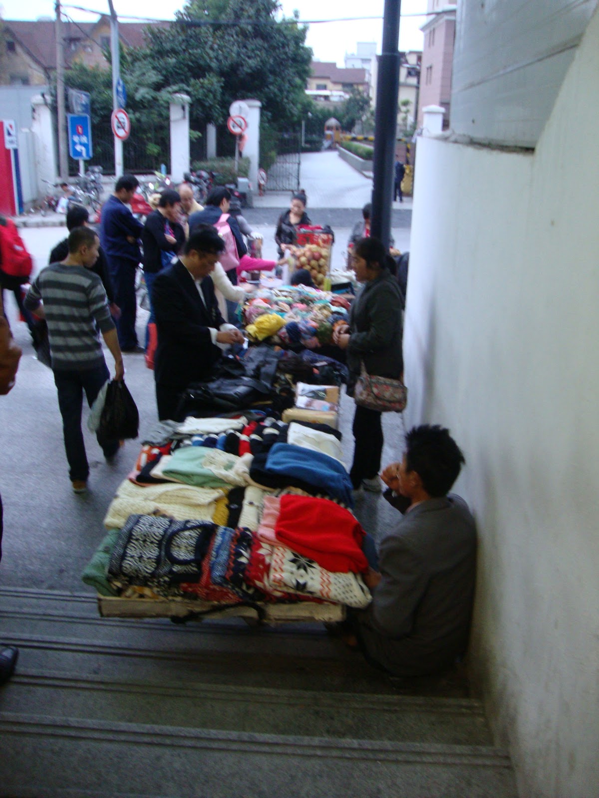 Mon oeil !: Marché de Qipu Lu