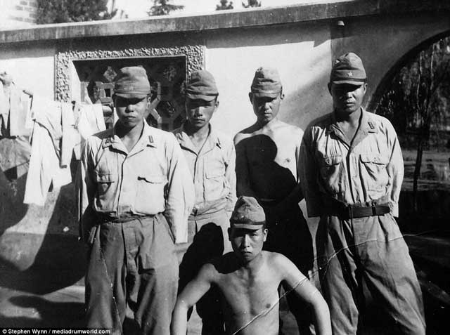 World War II in Pictures: The Fall of Singapore in 1942