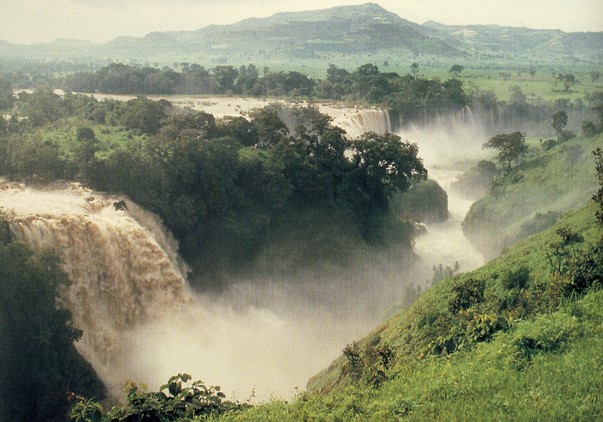 DIARIO DE A BORDO: EL MISTERIO DE LAS FUENTES DEL NILO Y EL VIAJERO ...