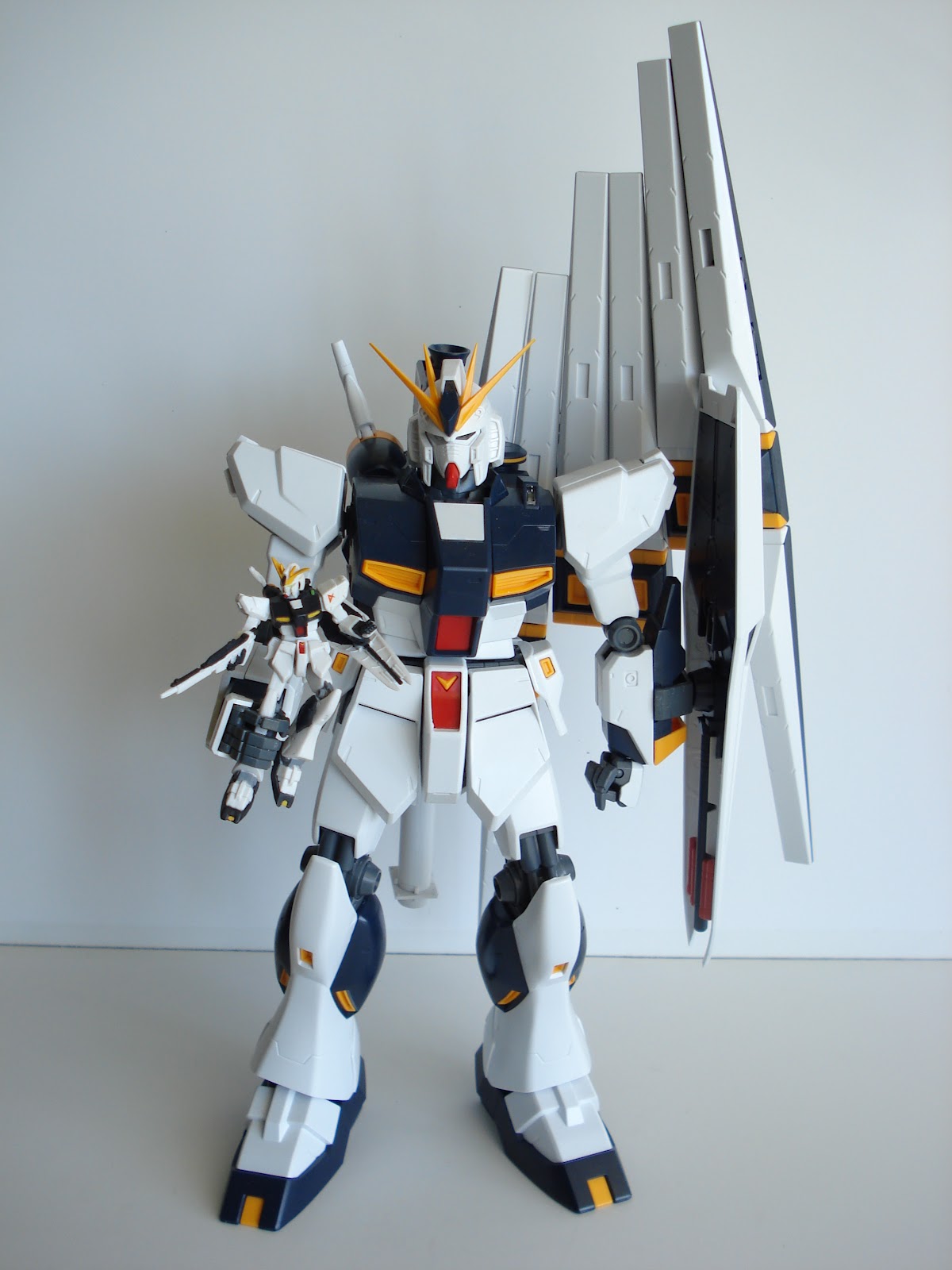 Arashi no Kumo: Kit Review: Gundam Collection 1/400 NZ-333 Alpha Azieru