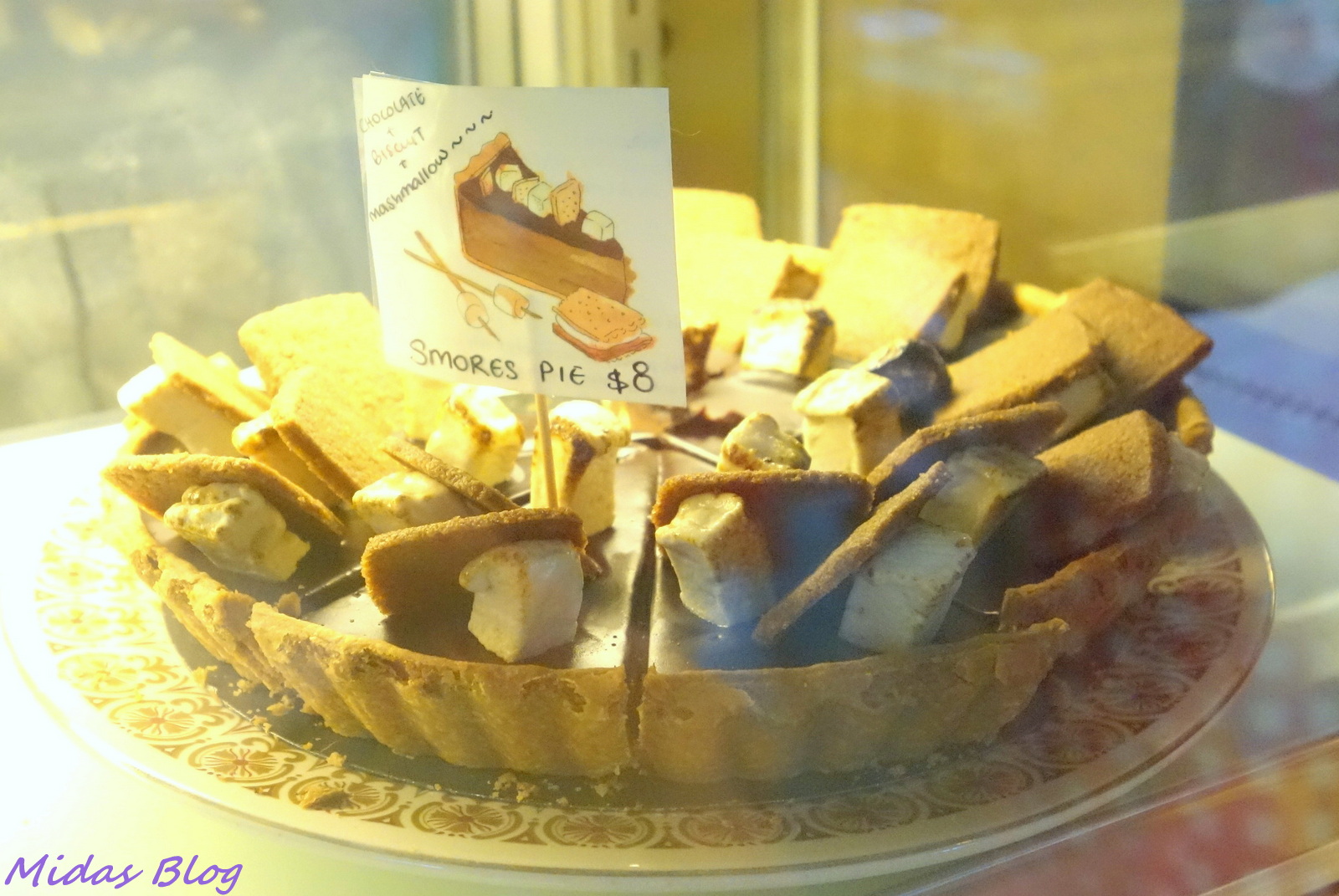 Midas Food n Travel Blog: Birthday party at Eat.Play.Love Cafe