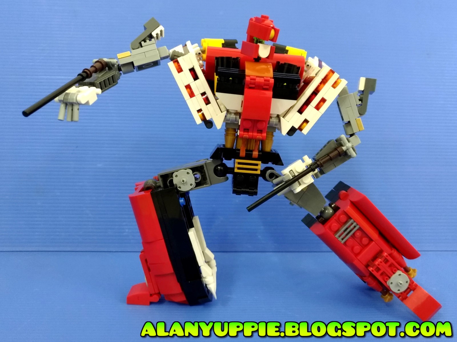 Alanyuppie's LEGO Transformers: (Updated with video) LEGO Transformer ...