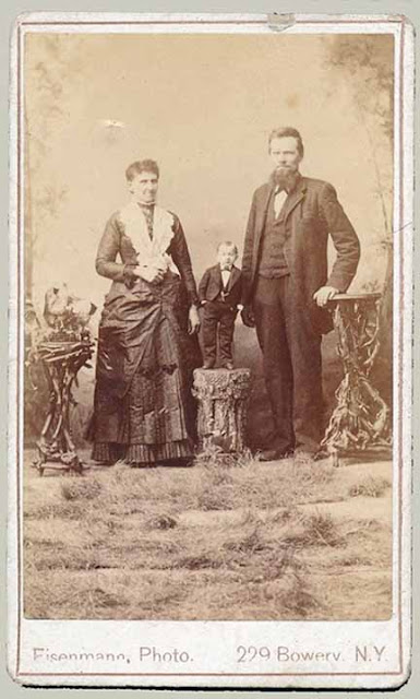 Cabinet Card Photographers: Charles Eisenmann