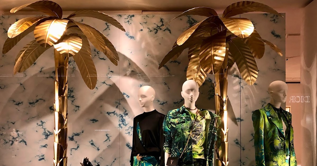RetailStoreWindows.com: Versace, London