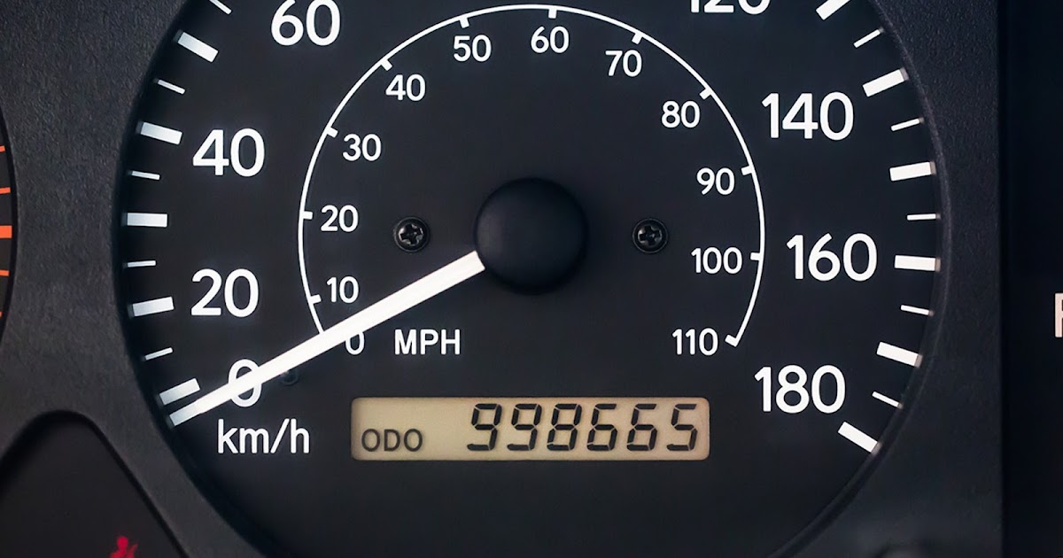 Things to know about High-mileage car - Autoworld Japan