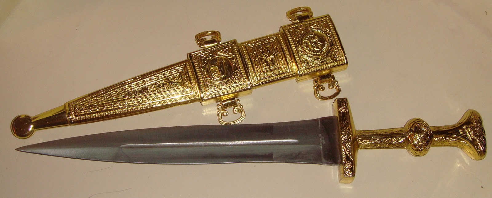 My Journey Through The LOST Encyclopedia: Ancient Dagger