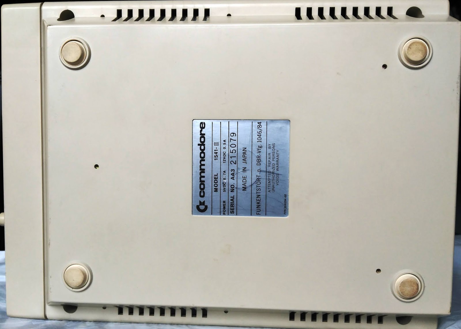 Retro Ordenadores Orty: Disquetera Commodore 1541 II (1988)