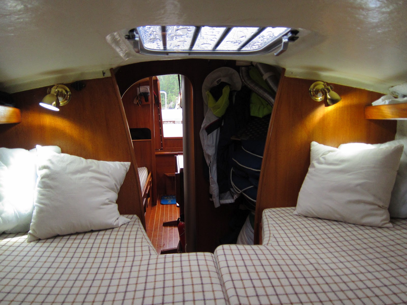 Larsen 28 - SWE 101: Pictures