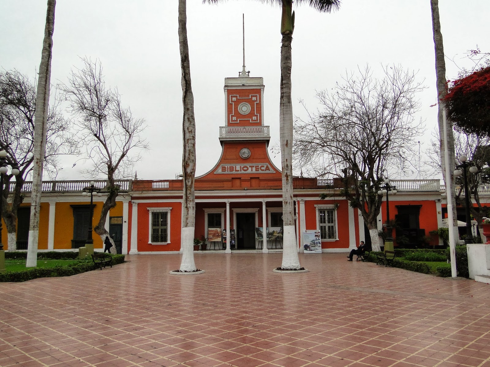 COMO CHEGAR A BARRANCO ? O QUE É QUE BARRANCO TEM ? | Uma Senhora Viagem