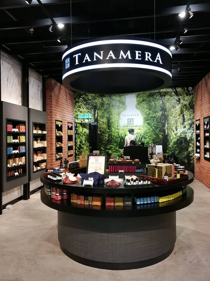 The Beauty Junkie - ranechin.com: Defy The Signs Of Skin Ageing with ...