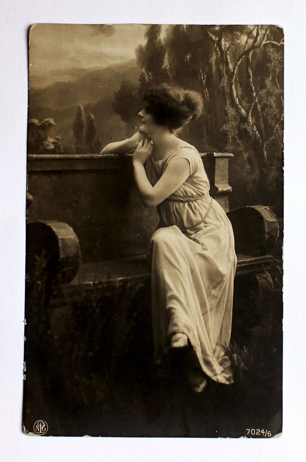 VINTAGE: IMPRESIÓN DE POSTALES