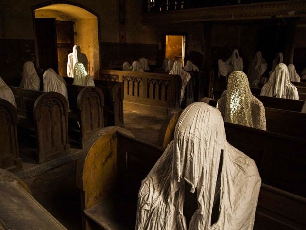 Is this the scariest church in the world? 'Ghosts' fill the pews and ...