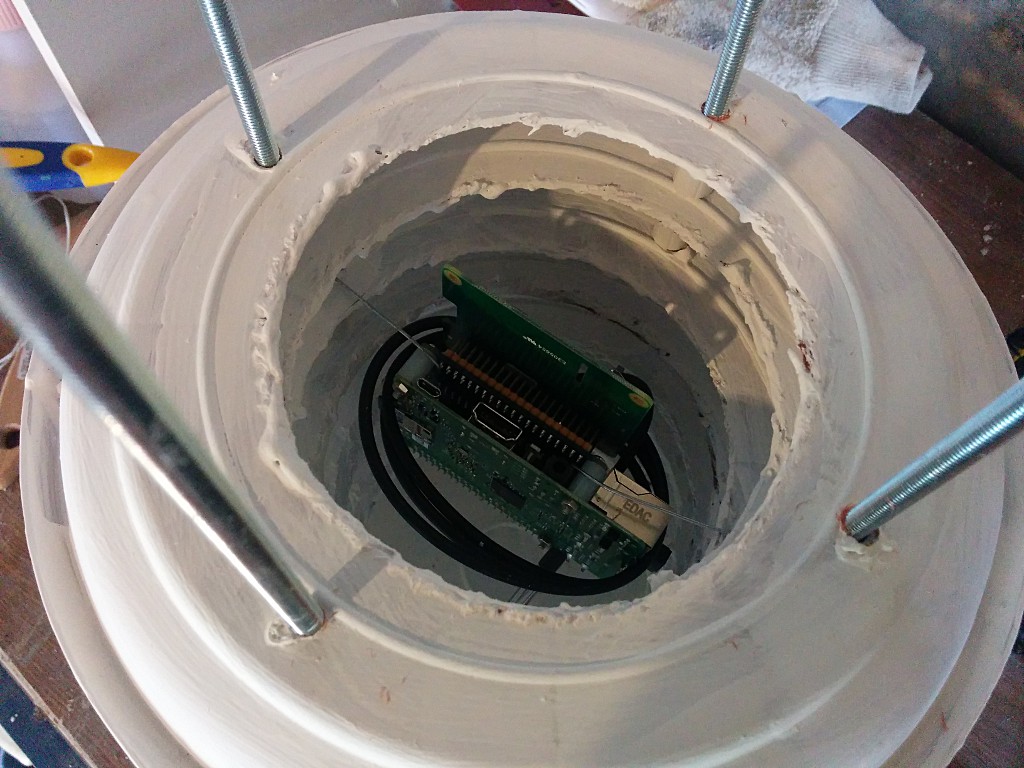Raspberry Pi Experiments Metpi 5 Outdoor Housing