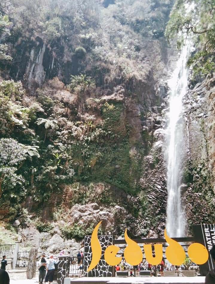 Sedudo WaterFall ~ ENGLISH CORNER