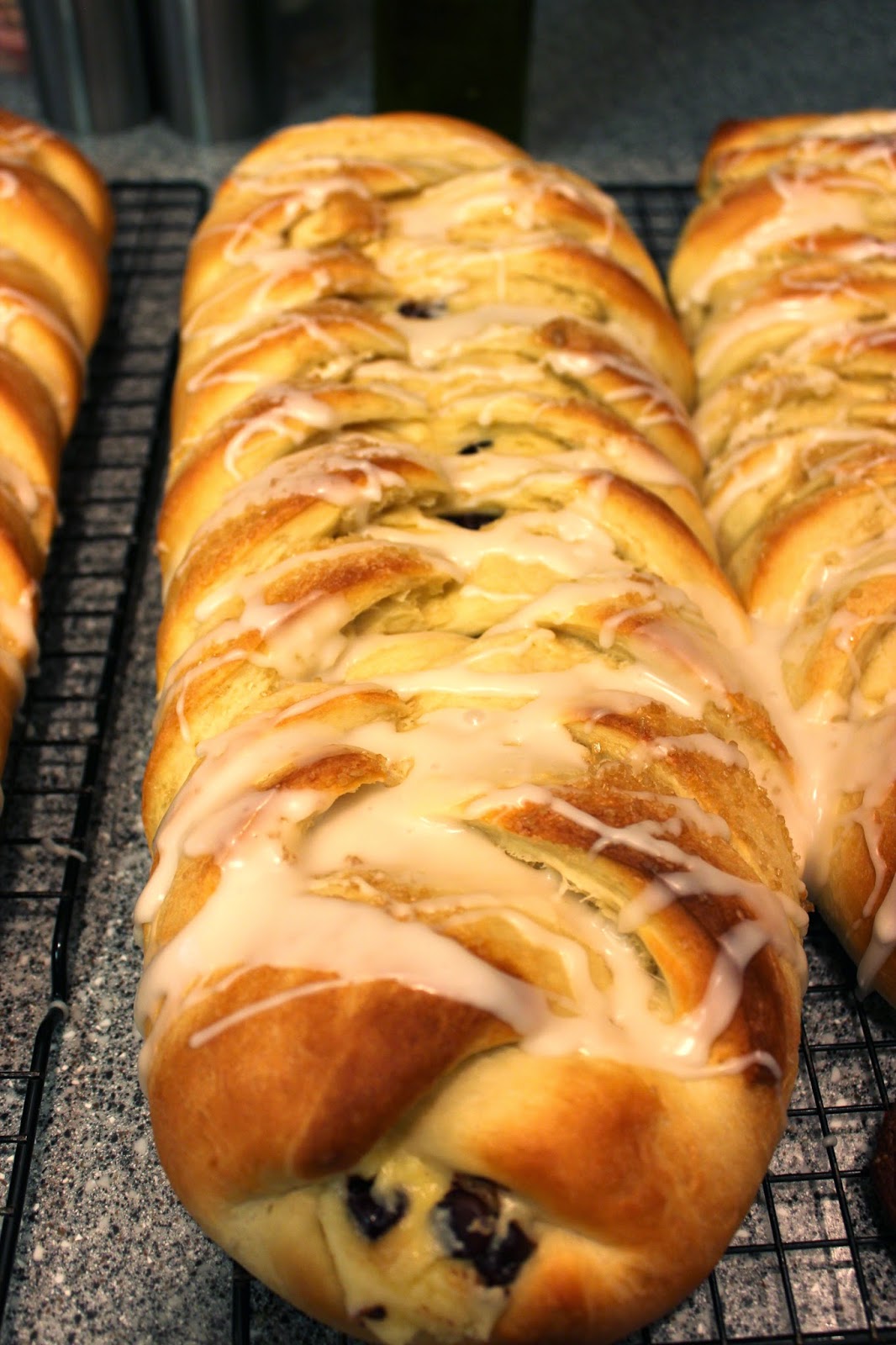 A Touch of Sanity...: Cream Cheese Braid & Chocolate Cream Cheese Braid