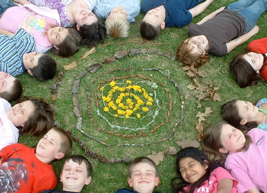 Green Team Gazette: Creative Crafts & Activities to Connect With Nature