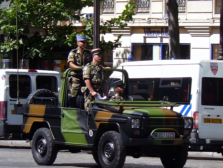 PeugeotFrance: Peugeot P4