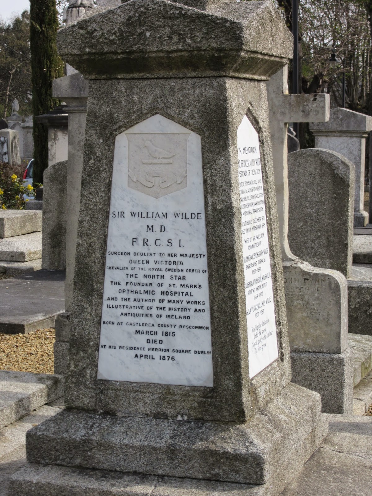 Rónán Gearóid Ó Domhnaill: Sir William Wilde's Grave