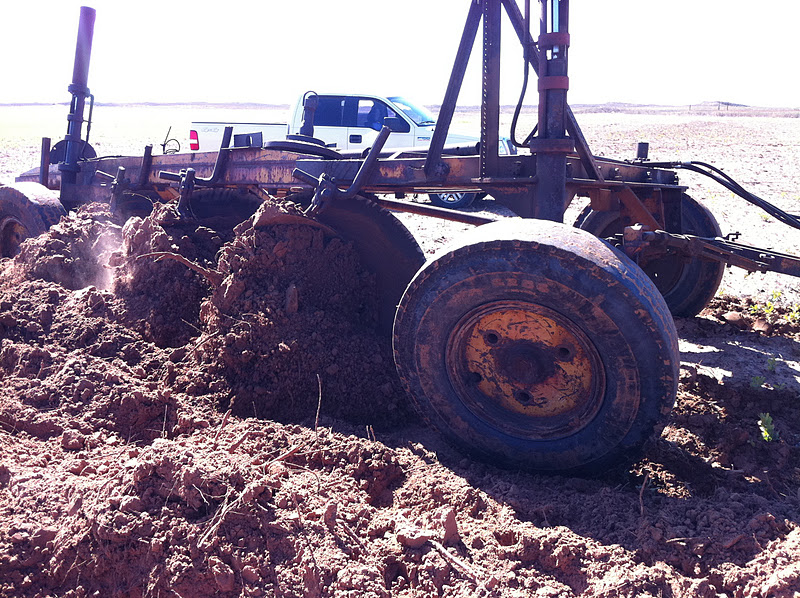 Buena Suerte Living: Deep breaking