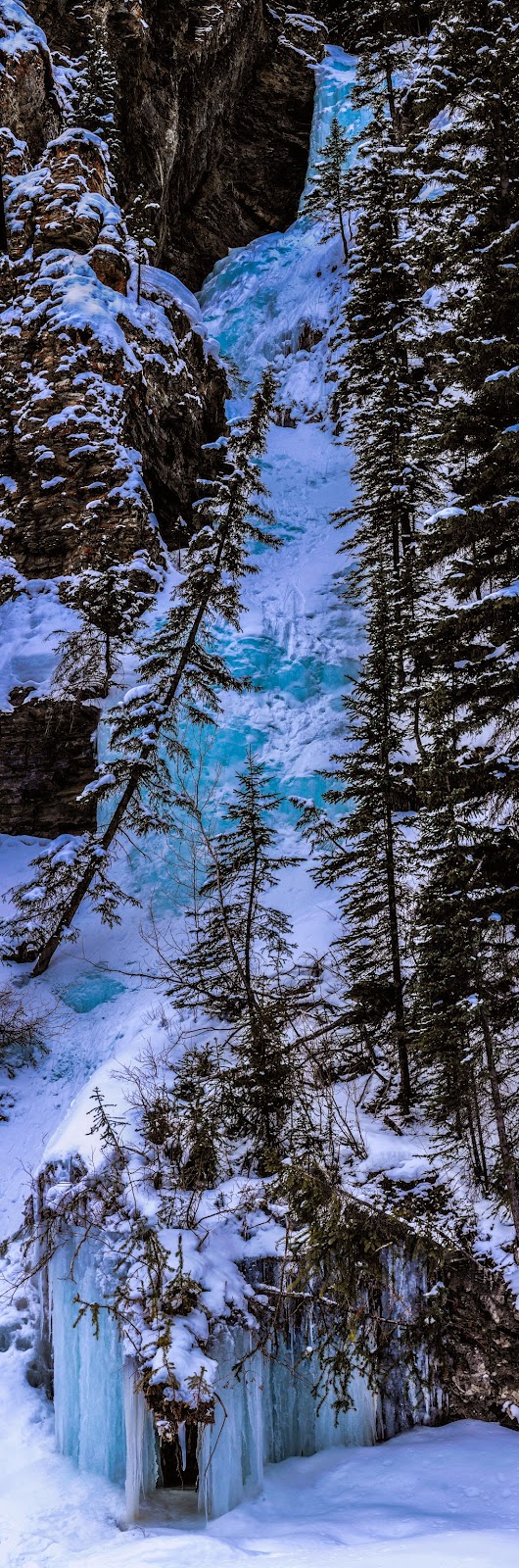 Waterfalls Alberta: Moonlight & Chantilly Falls