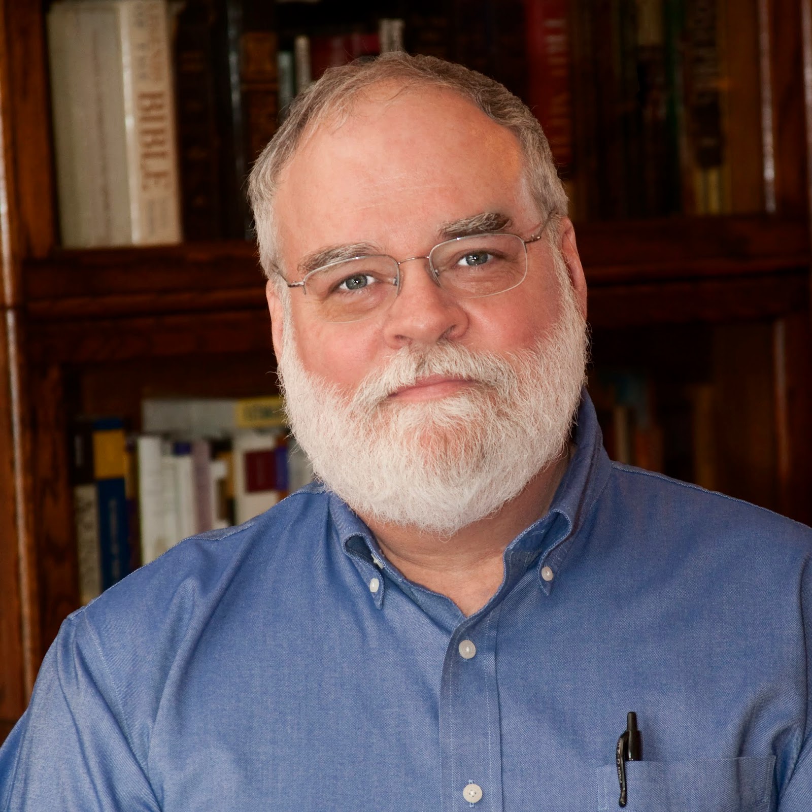 Book Reviews and More: Author Profile and Interview with Roger Thomas