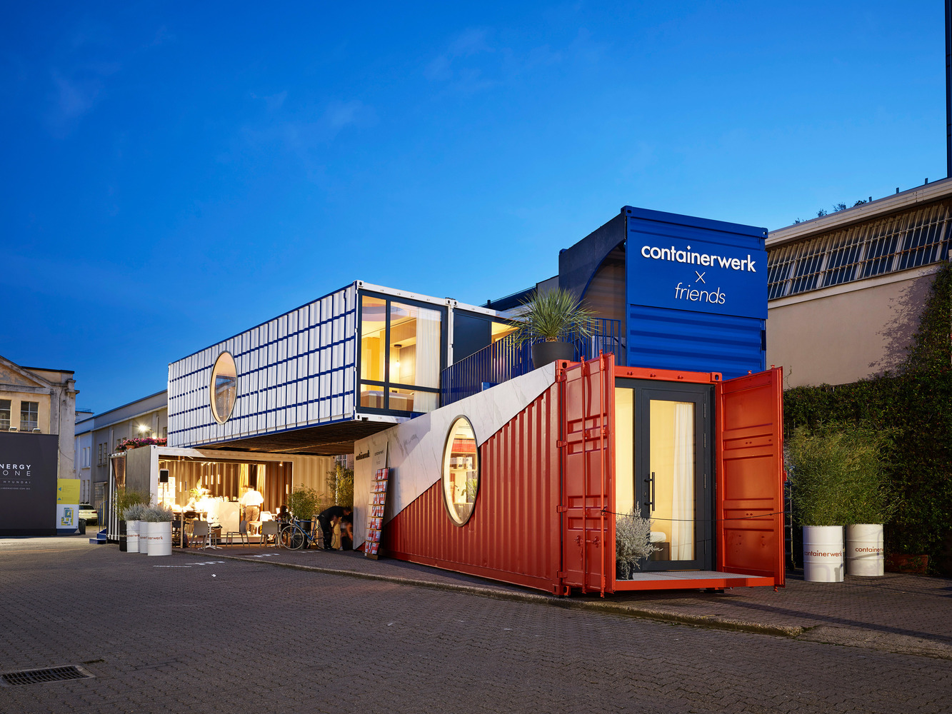 Shipping Container Homes & Buildings: Shipping Containers Upcycling in ...