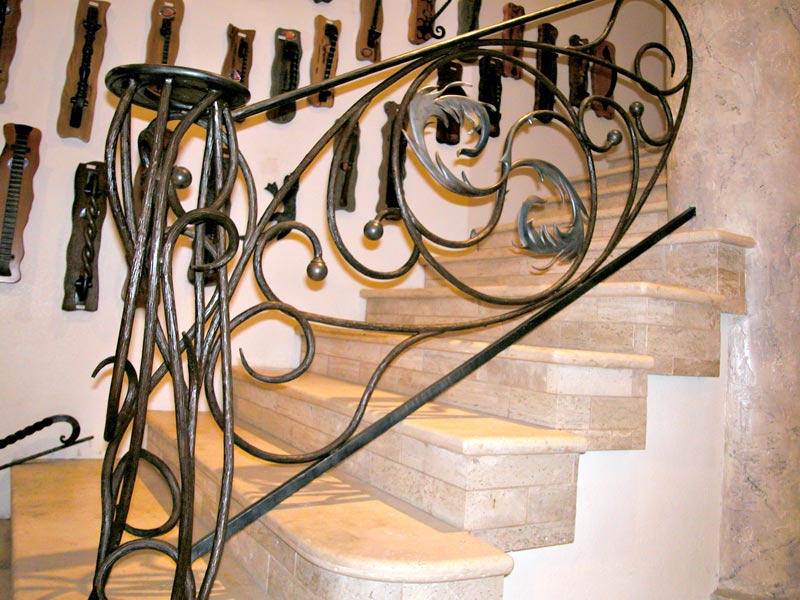 15 Wrought Iron Balusters Design Ideas | Alexander Gruenewald