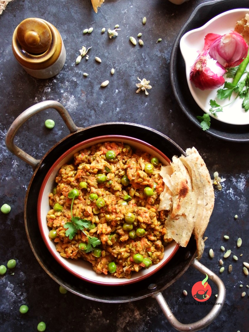 Swanjane aur Matar ki Sabzi | Drumstick Flowers & Green Peas Curry