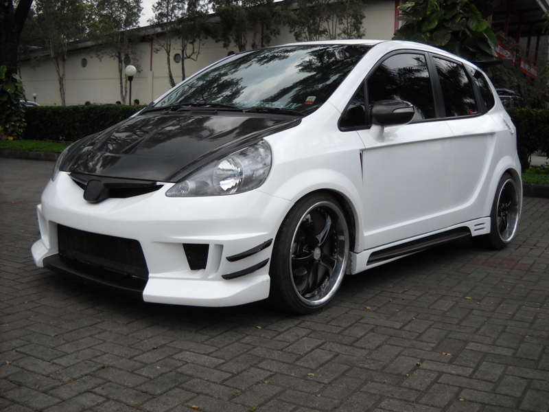 honda jazz modified: project we did for last week..Checkout the honda ...