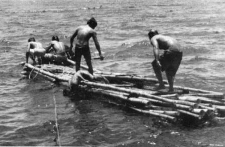 Indonesian Tourism: Sandeq Boat, Traditional Boat from Mandar