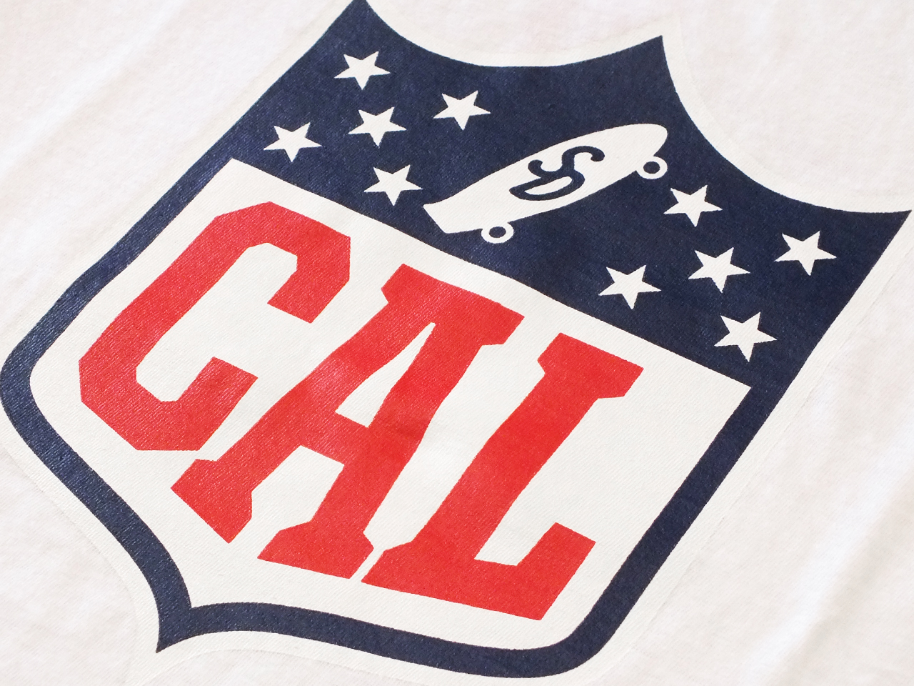 STANDARD CALIFORNIA CAL SHIELD LOGO T-SHIRT