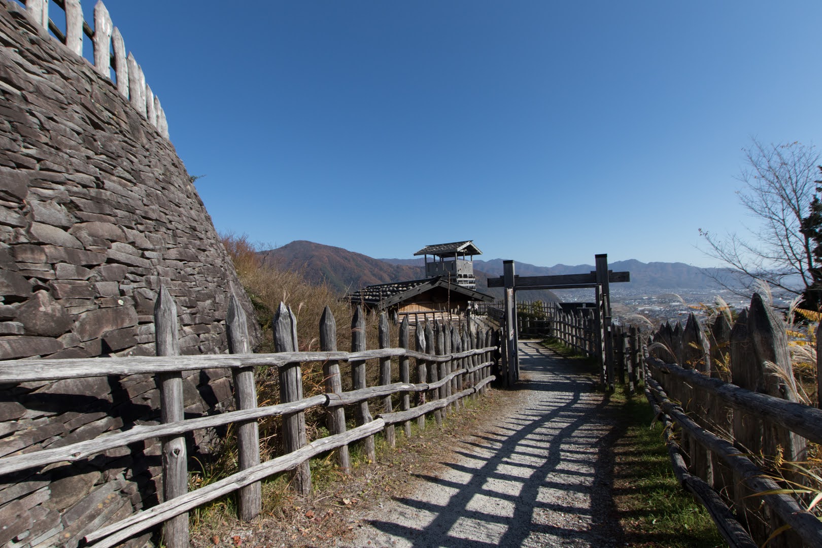 Arato Castle (Shinano) -With the tide of time- | Japan Castle Explorer