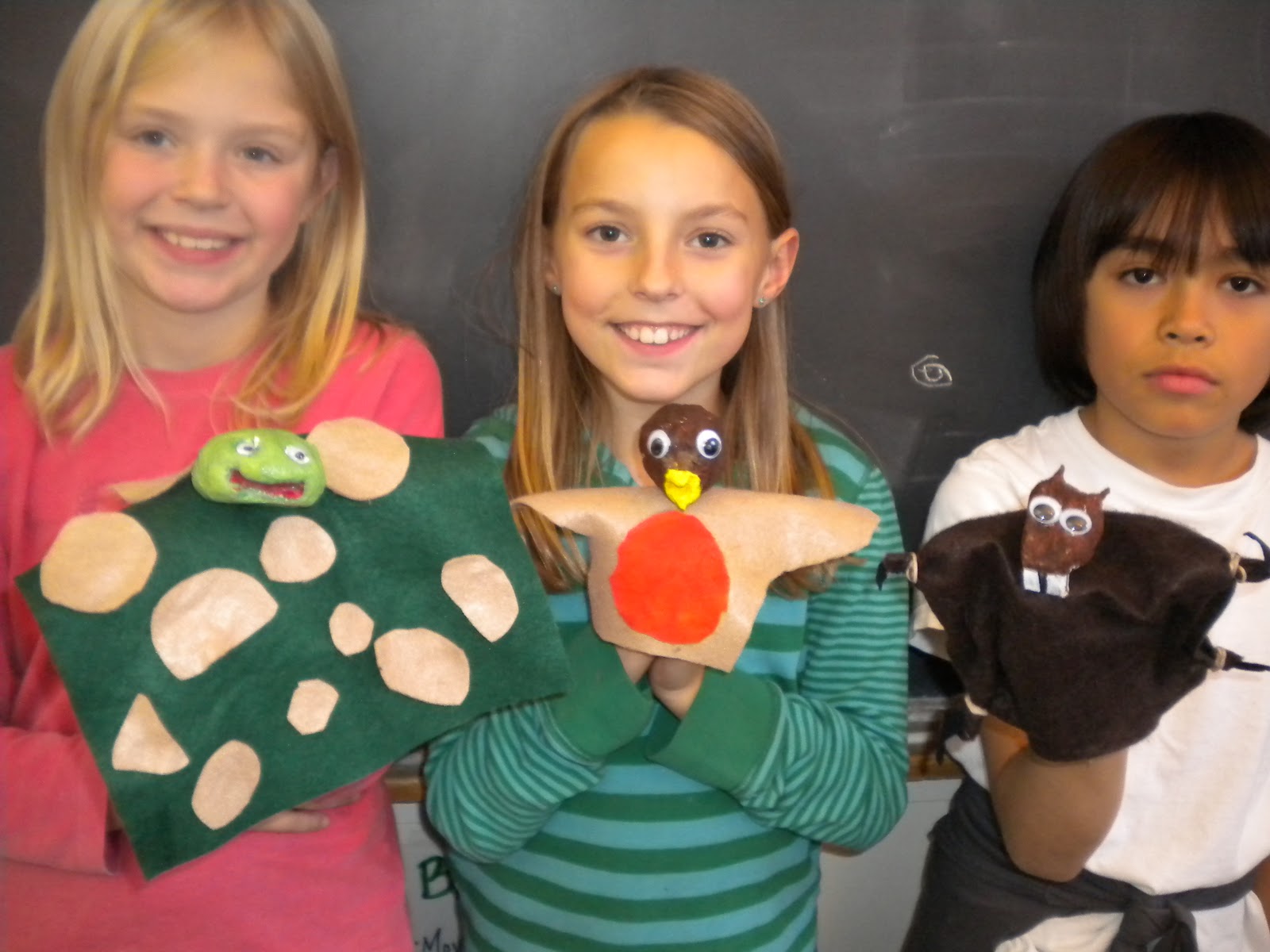 Waitsfield Elementary Art: Puppet Making!