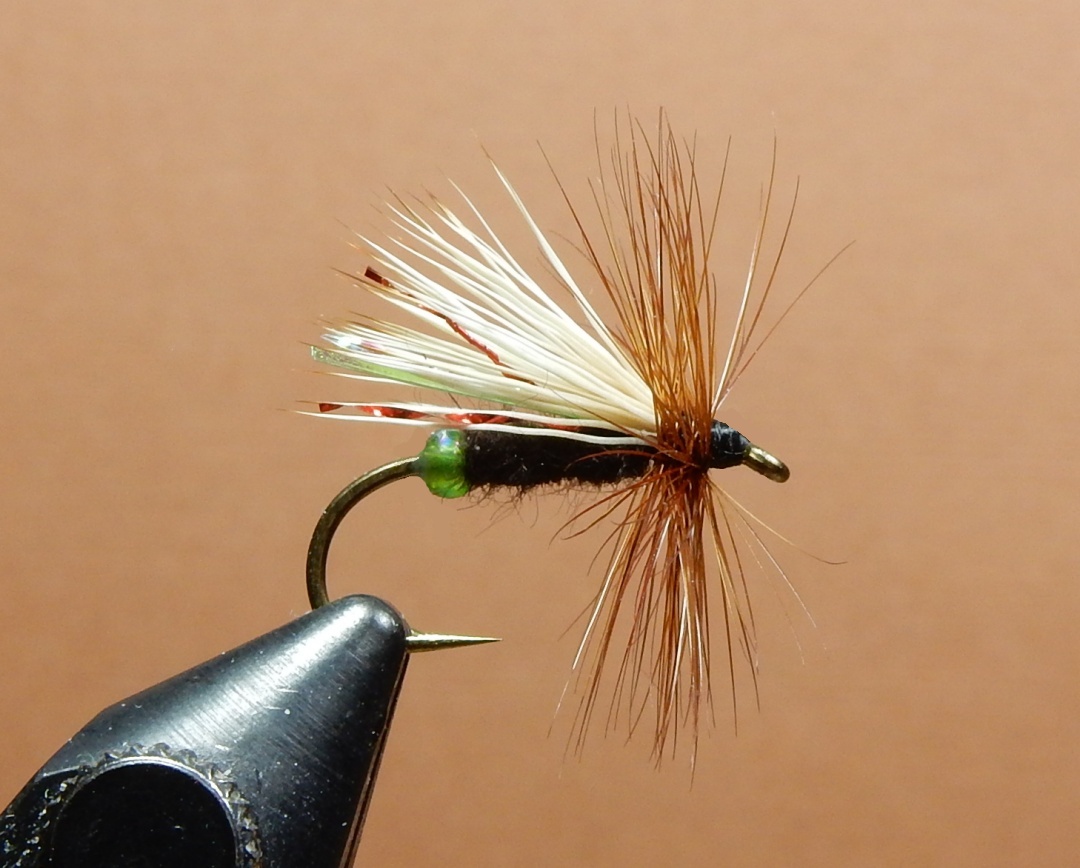Flytying: New and Old: Caddis Flies