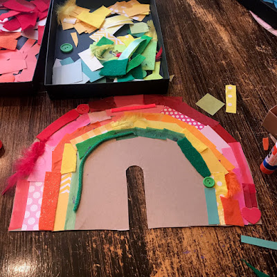 Lyndi's Projects: Rainbow Collage Craft