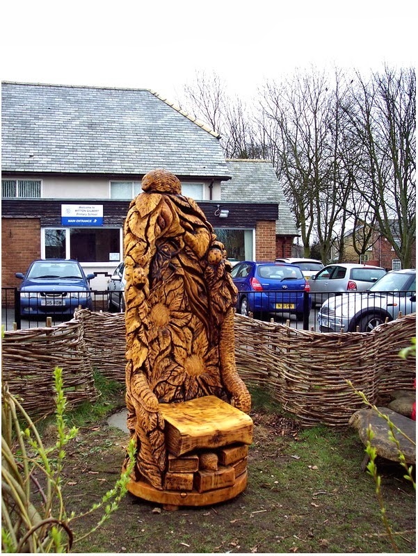 Incredible Tree Sculptures of Tommy Craggs ~ amazing facts