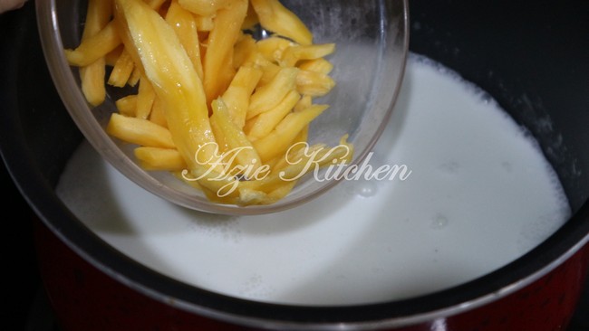 Kuih Butir Nangka - Azie Kitchen