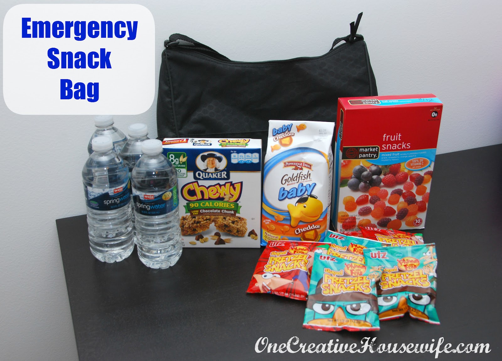 One Creative Housewife: Emergency Snack Bag