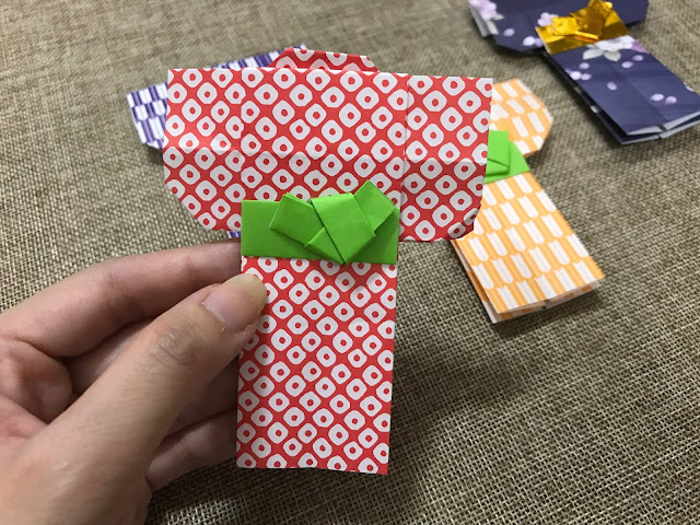 Tutorial #22: Origami Japanese Kimono | The Idea King